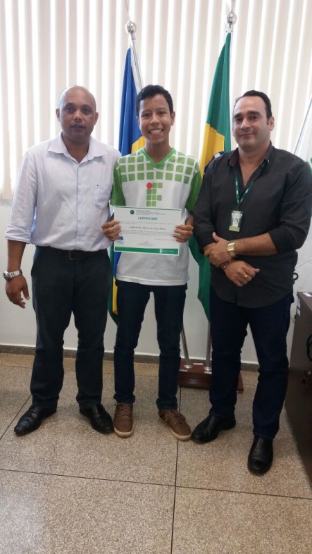 Grupo de Teatro IFENIX do Campus Calama recebe certificação